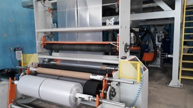 Coextrusora HGR Nitrus Dual roscas 55mm + 55mm Largura 1700mm