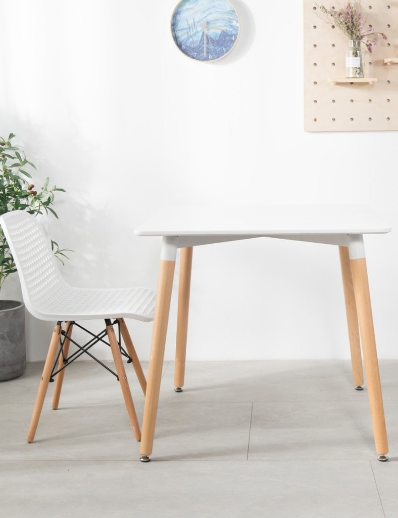 Mesa Eames Cuadrada Base De Madera Tapa Blanca 100x100x73cm