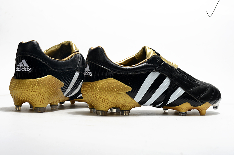Chuteira Adidas Predator Pulse FG