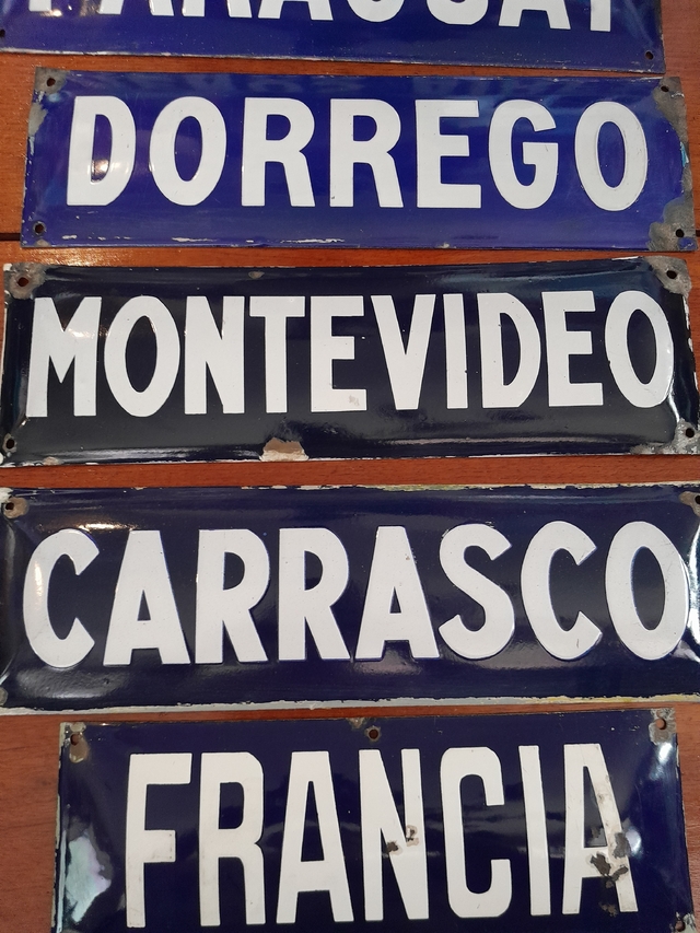 cartel de chapa enlozada Montevideo