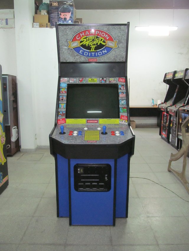 Arcade Original Capcom Big Blue Street Fighter 2 Champion Edition