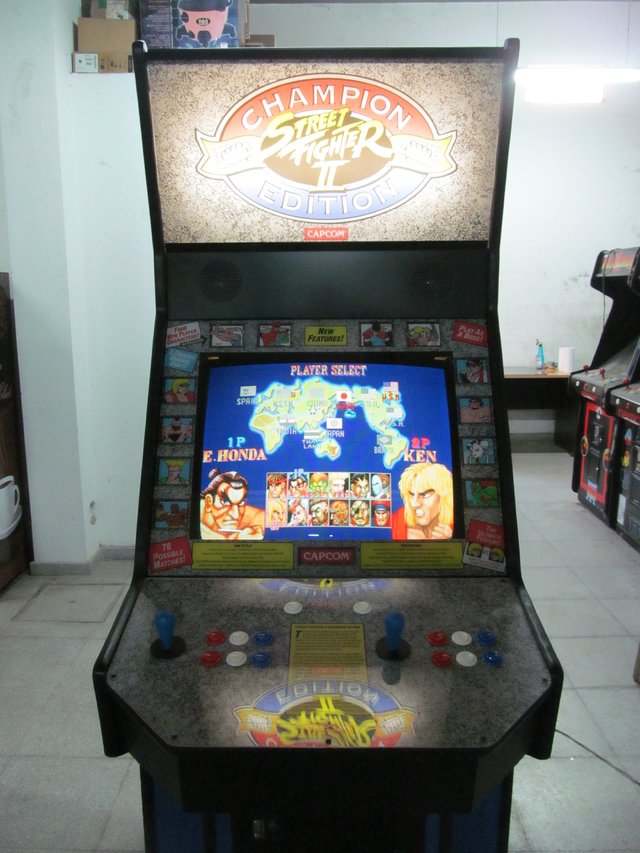 Arcade Original Capcom Big Blue Street Fighter 2 Champion Edition