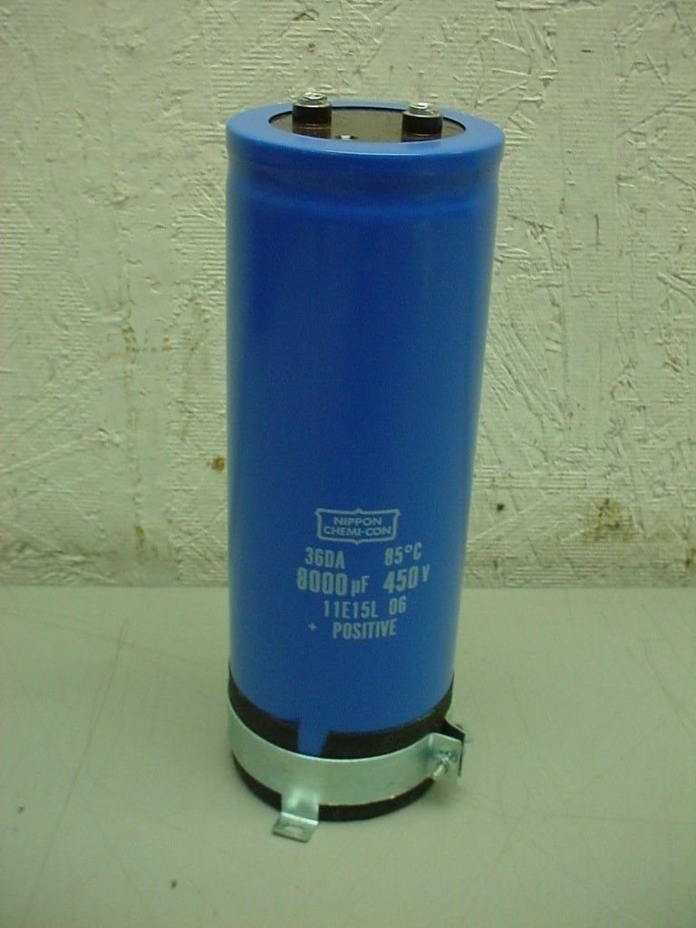 CAPACITOR ELECTROLITICO 8,000uF x 450VDC NIPPON CHEMICON
