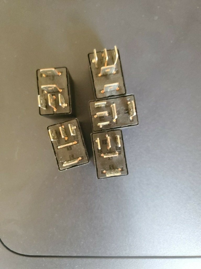 4671168e 72472m SIEMENS RELE Para Automotor Bobina 12vdc