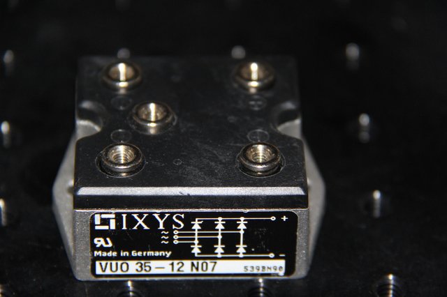 VUO35-12NO7 IXYS PTE. RECT. TRIFASICO CON 6 DIODOS