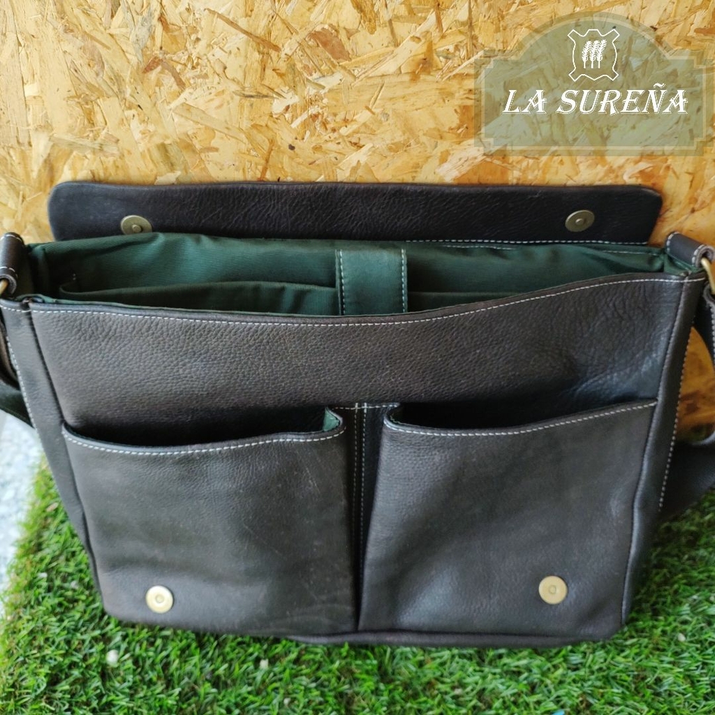 Morral porta notebook de cuero - Comprar en LA SUREÑA