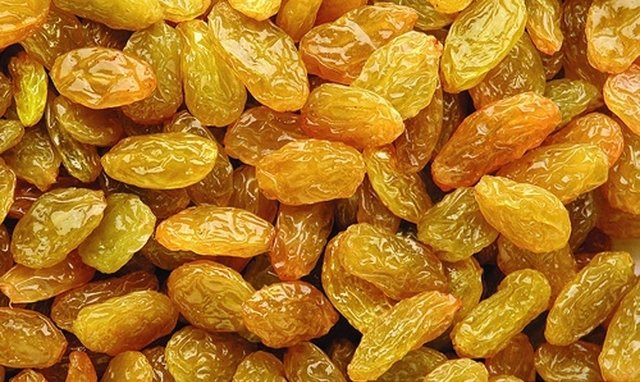 PASAS DE UVA RUBIAS 100 GRS - L A S I R M A S