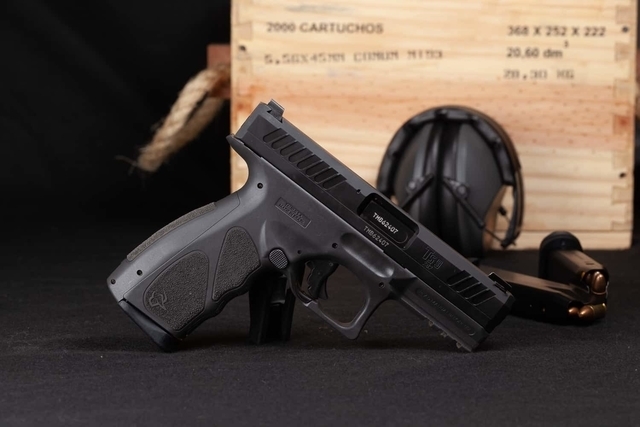 PISTOLA TAURUS MODELO TS9 CAL. 9X19MM 17 TIROS PAVON