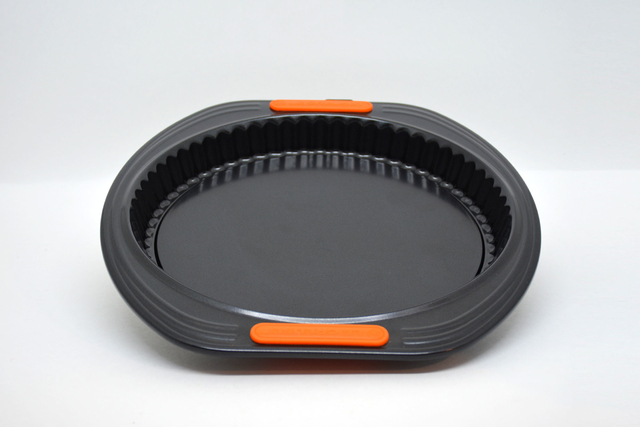 FORMA QUICHES/FLAN 26CM MATTE BLACK - LE CREUSET