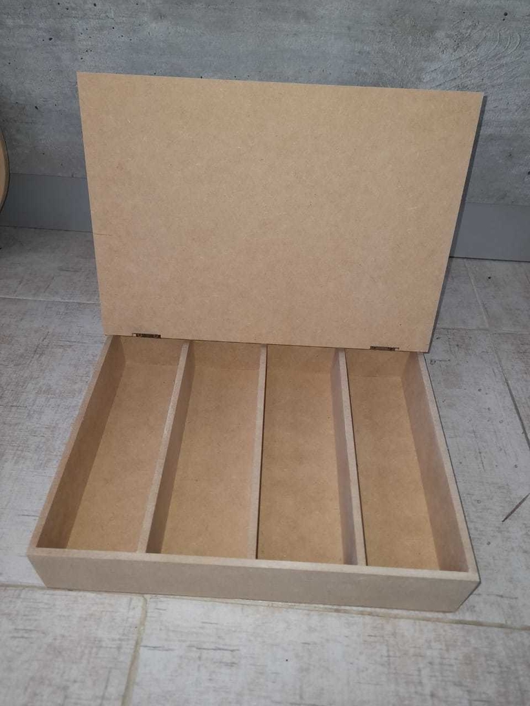 PORTA CUVIERTOS CON SOLAPA X4 DIVICIONES - MYM