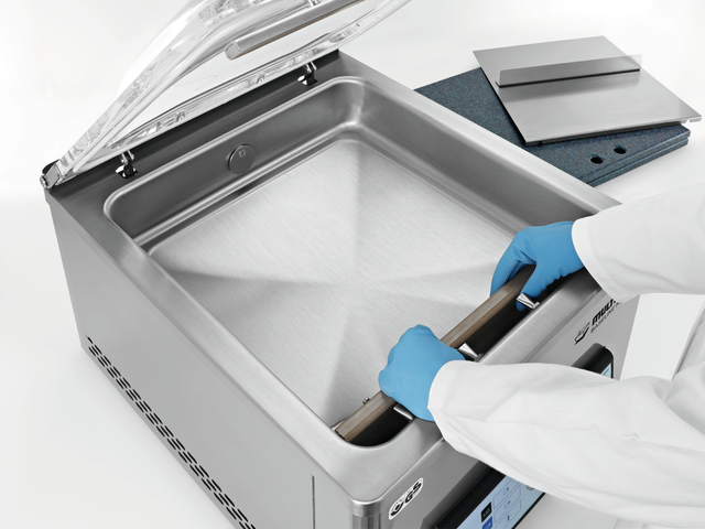 Seladora à vácuo MULTIVAC P300. 220 V