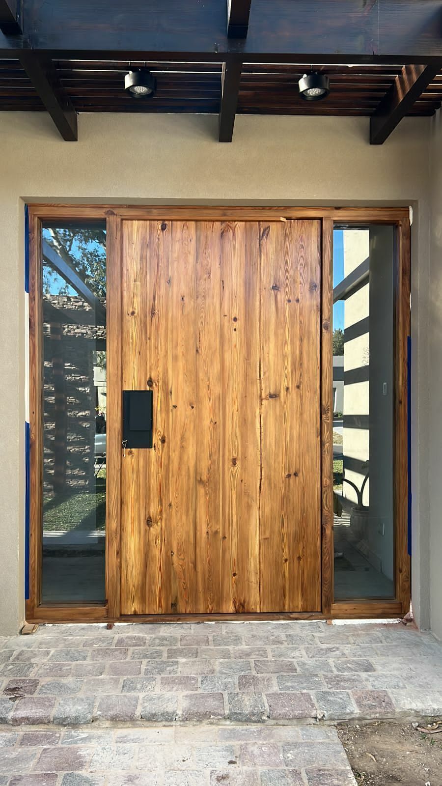 Puerta de Entrada Estilo Moderno- Pinotea- A medida- Cód: F256