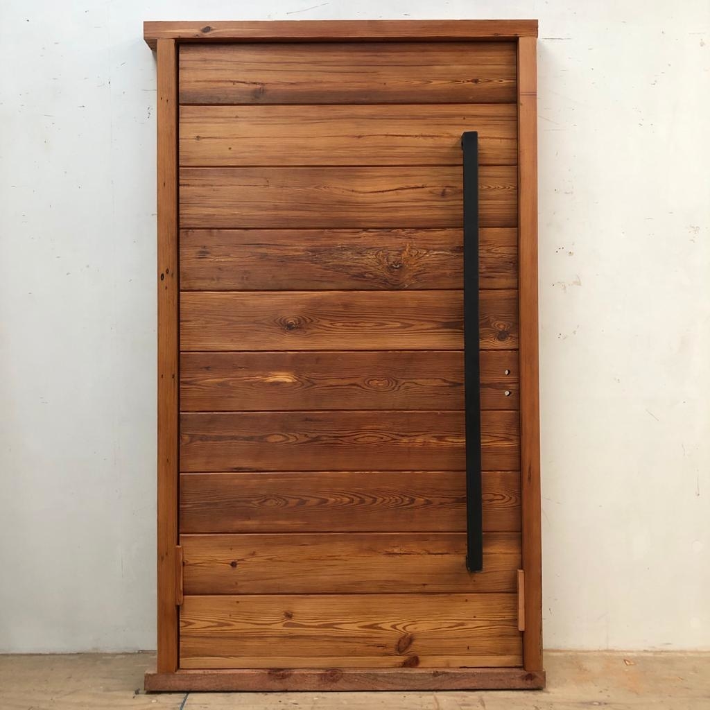 Puerta moderna de Pinotea - A medida - Cod F145