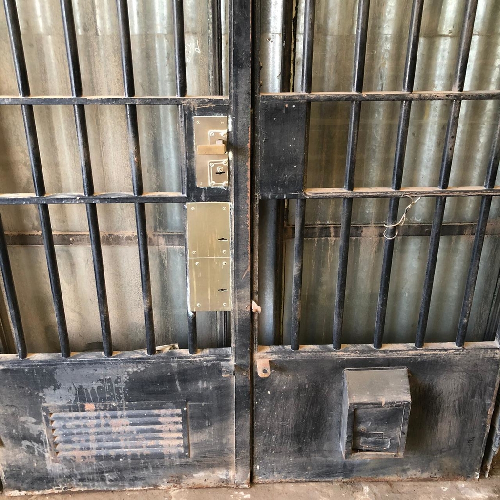 Portón de rejas doble - Cod 5197 - Casa Gongora