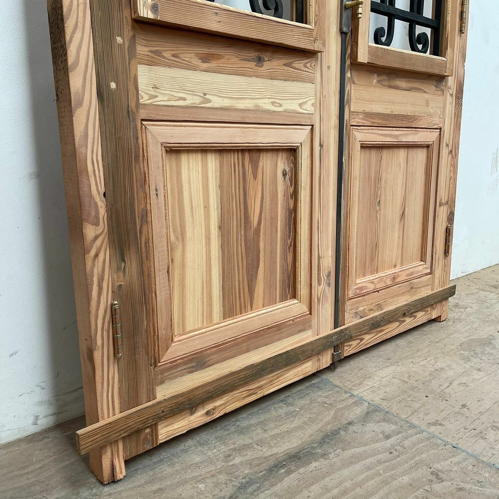 Puerta doble hoja estilo colonial de Pinotea - Cod 5696