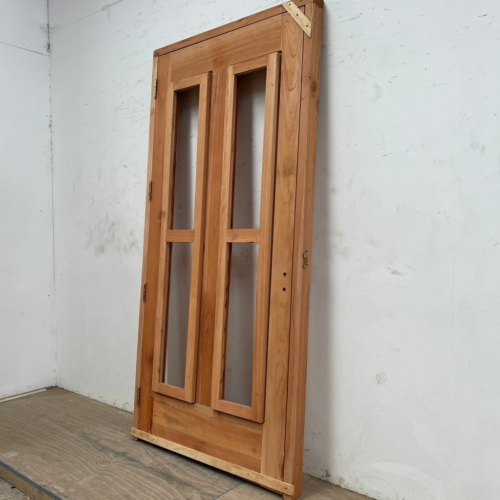 Puerta estilo colonial 1 hoja de cedro - Cod 5697