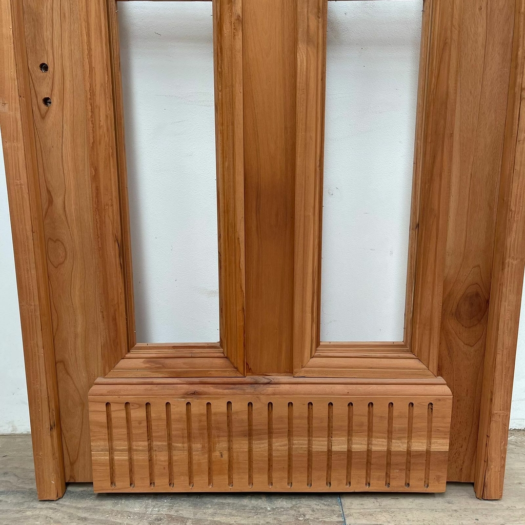 Puerta estilo colonial 1 hoja de cedro - Cod 5697