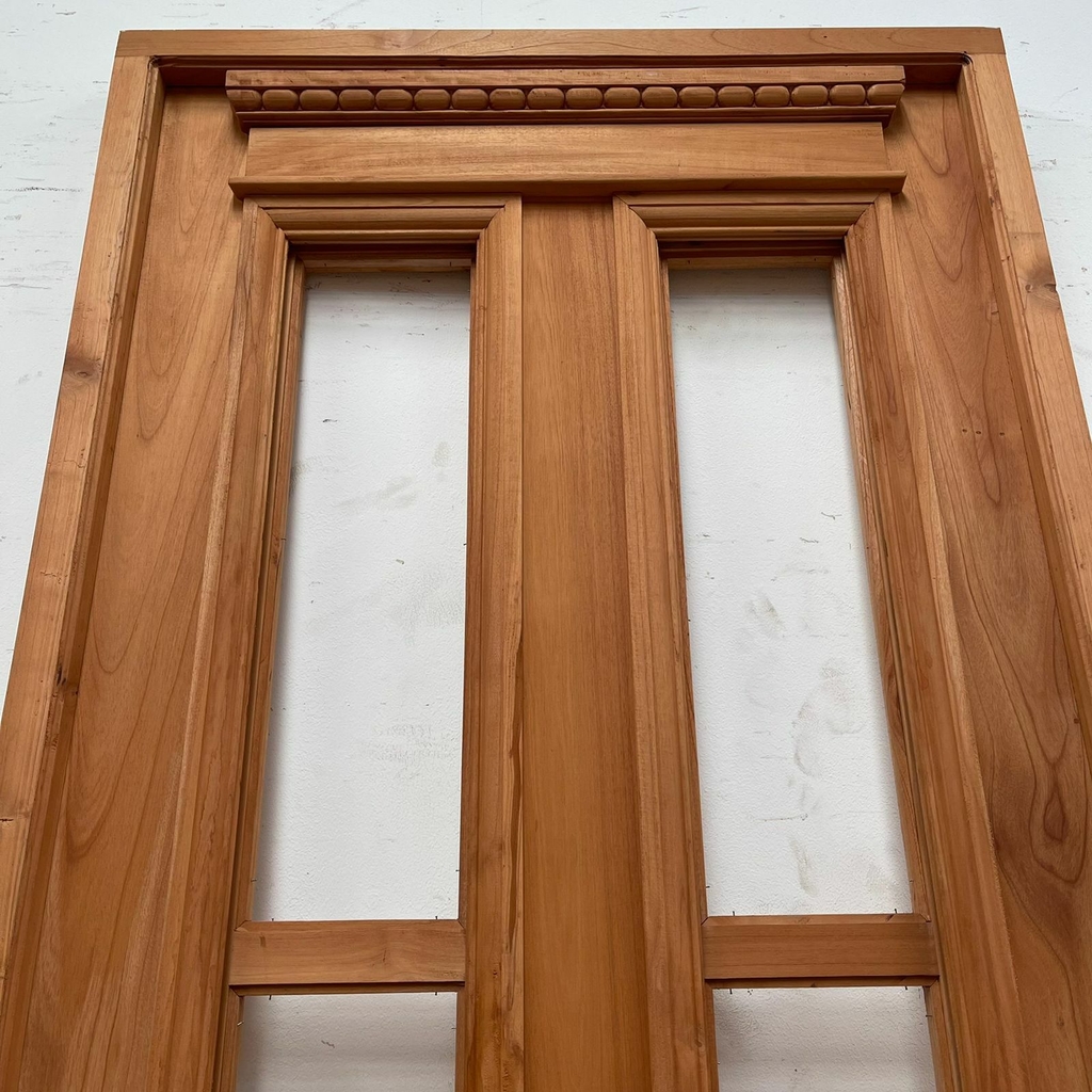 Puerta estilo colonial 1 hoja de cedro - Cod 5697