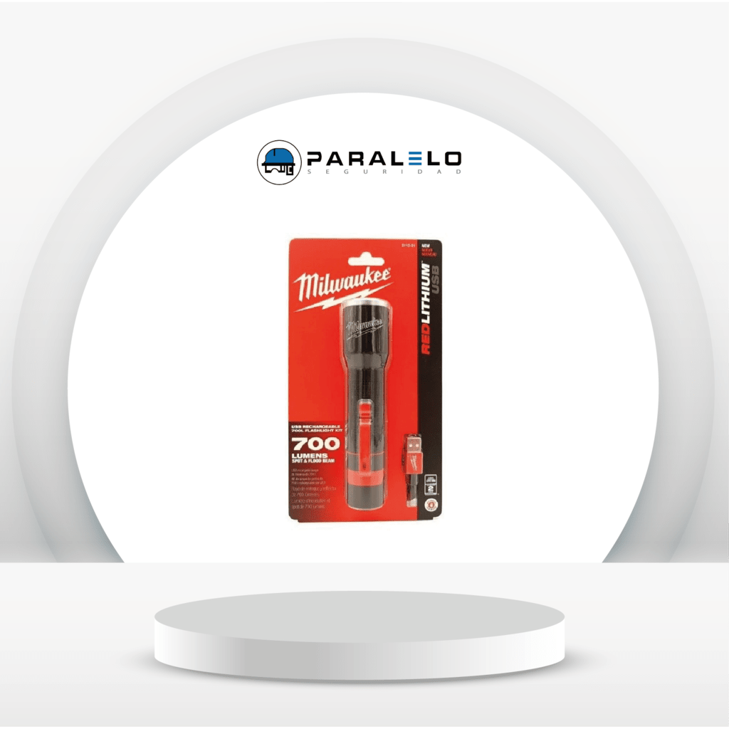Milwaukee Linterna 700 Lumens Recargable Usb Foco Ajustable