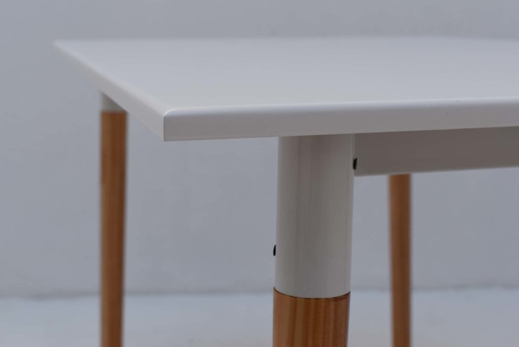 Mesa Eames rectangular de 1.40