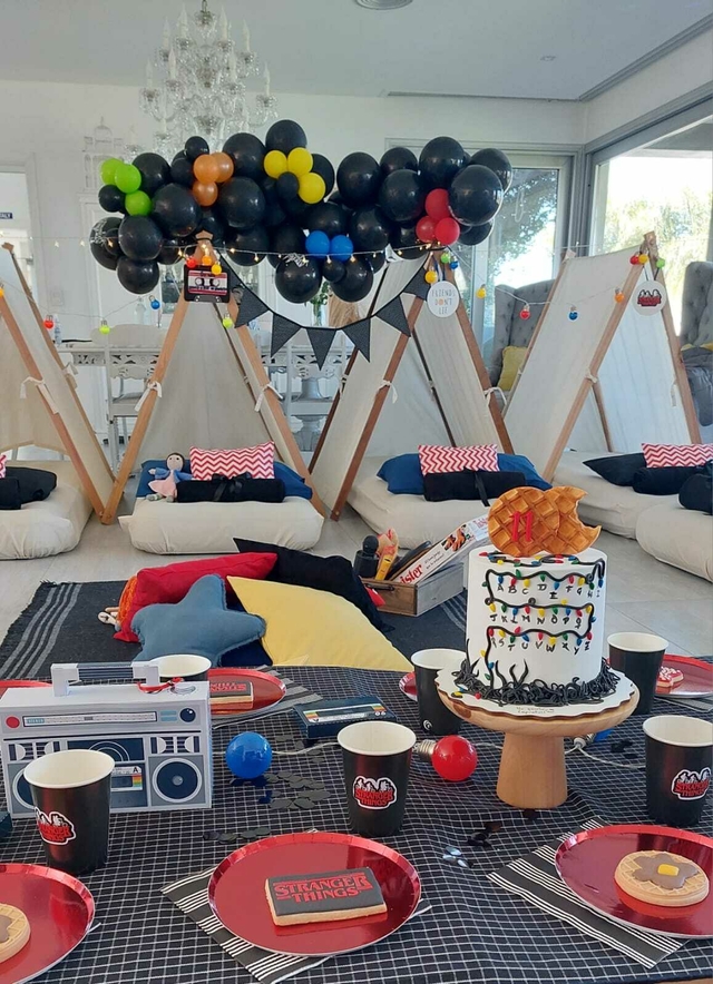 Stranger Things - Comprar en Tribu Mágica deco & fun