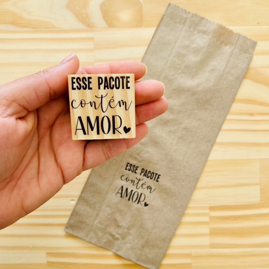 CARIMBO ESSE PACOTE CONTÉM AMOR - Marocas Carimbos CARIMBO ESSE PACOTE CONTÉM AMOR - Marocas Carimbos