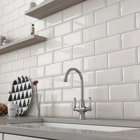 Azulejo Subway Blanco Brillante Biselado 7,5 x 15 Gabriella