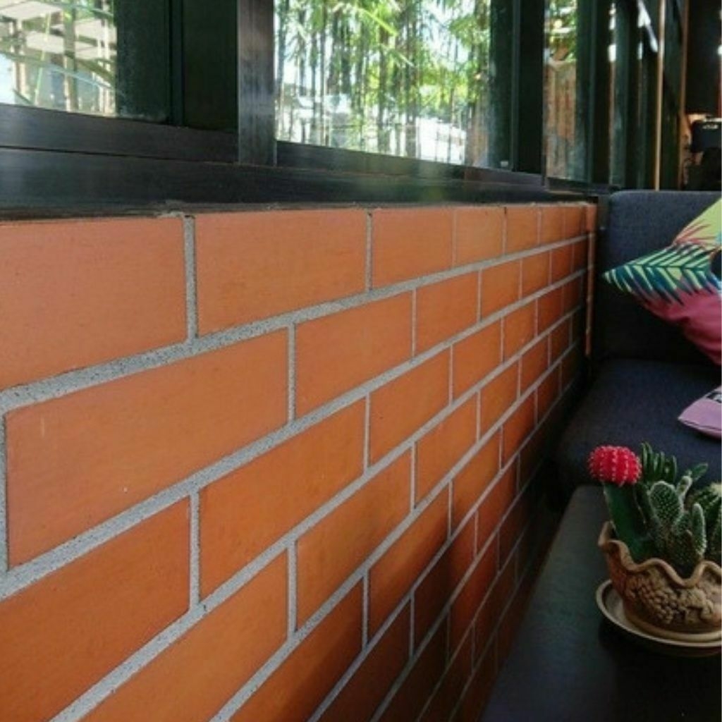 Cerámica Listón 6x24 Terracota (m2) - Casa Ferroti