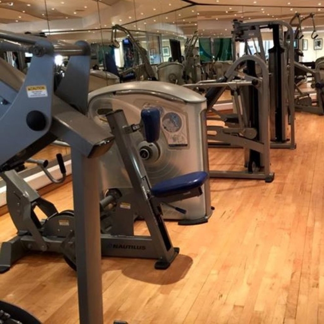 FOUR-WAY NECK MACHINE SERIE ONE® NAUTILUS