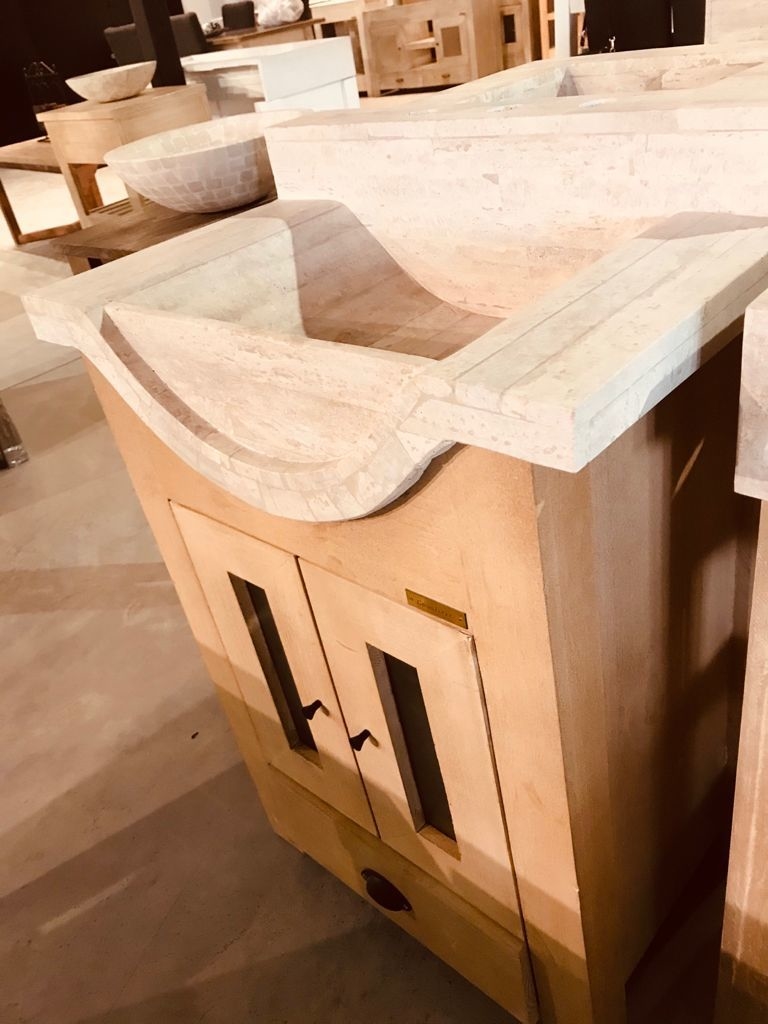 VANITORY MODELO DRACA , BACHA DE MARMOL DE TRAVERTINO SOBRE MUEBLE DE ...