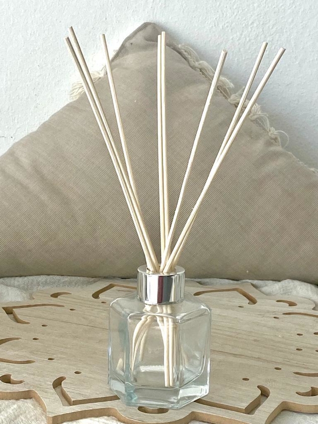 Difusor hexagonal 90ml con 8 varillas rattan