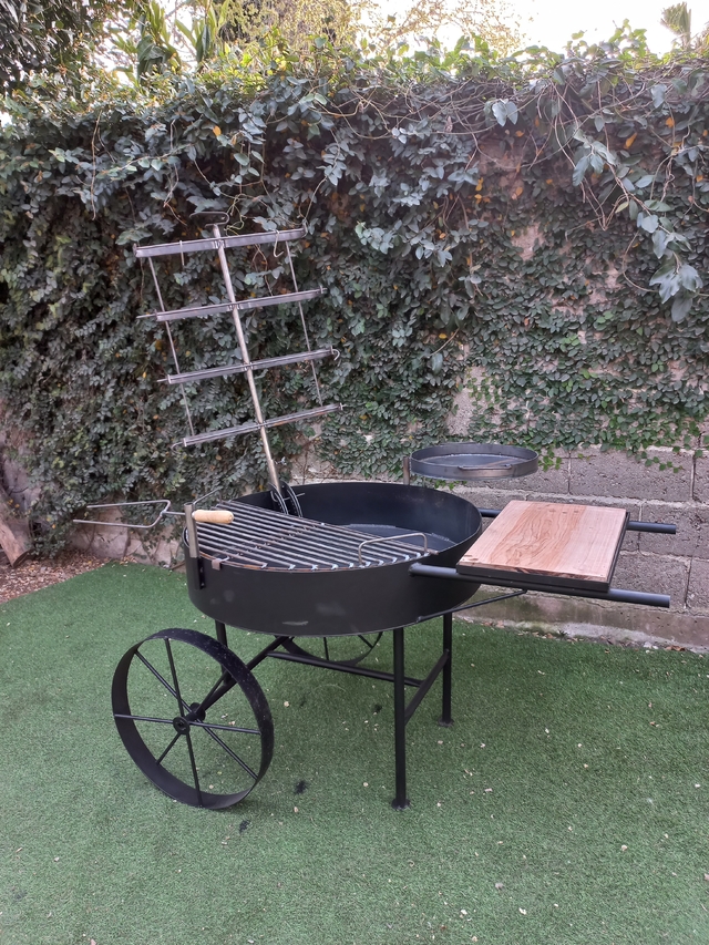 FOGONERO CON RUEDAS - Comprar en Mundo Banco