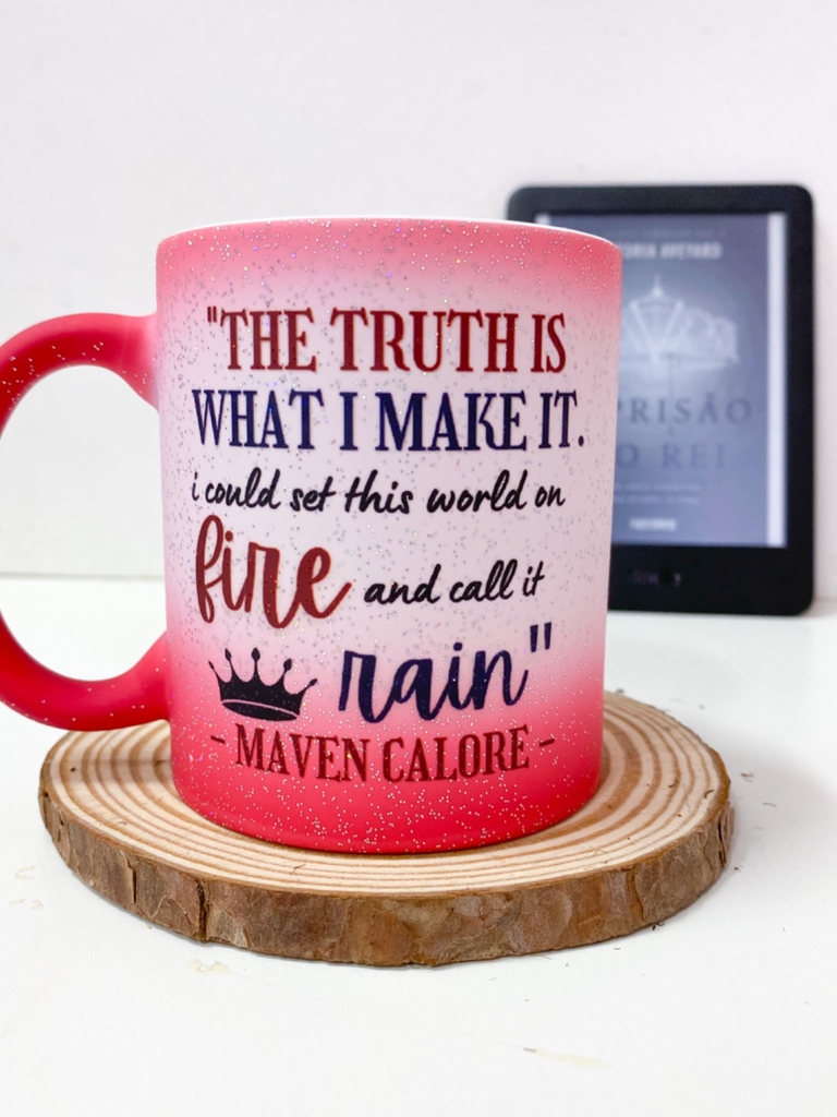 Caneca Maven Calore Red Queen