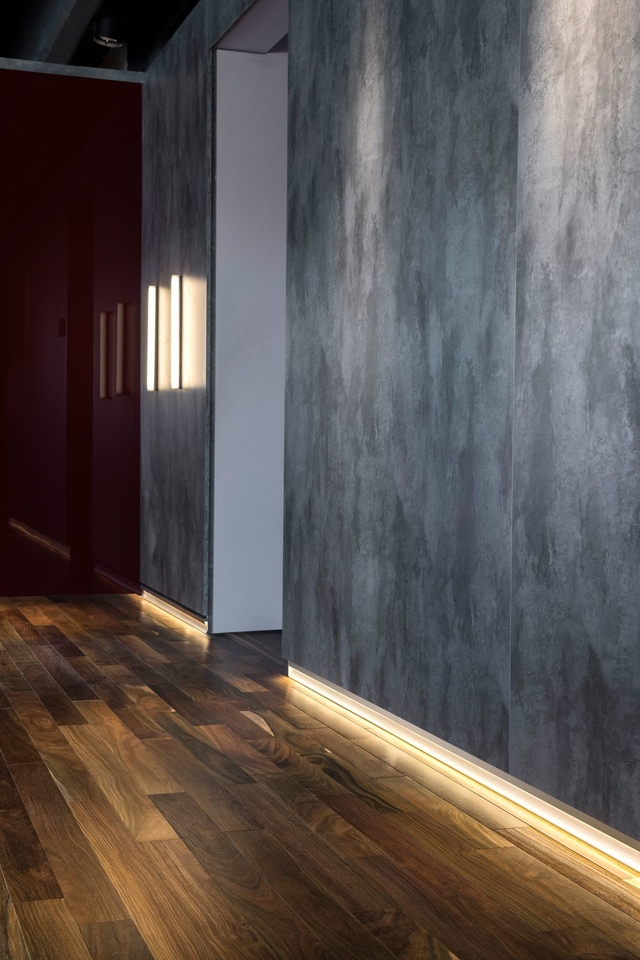 LUMIERE ZOCALO LED 60MM X 2,5M CROMO MATE - MAS PISOS