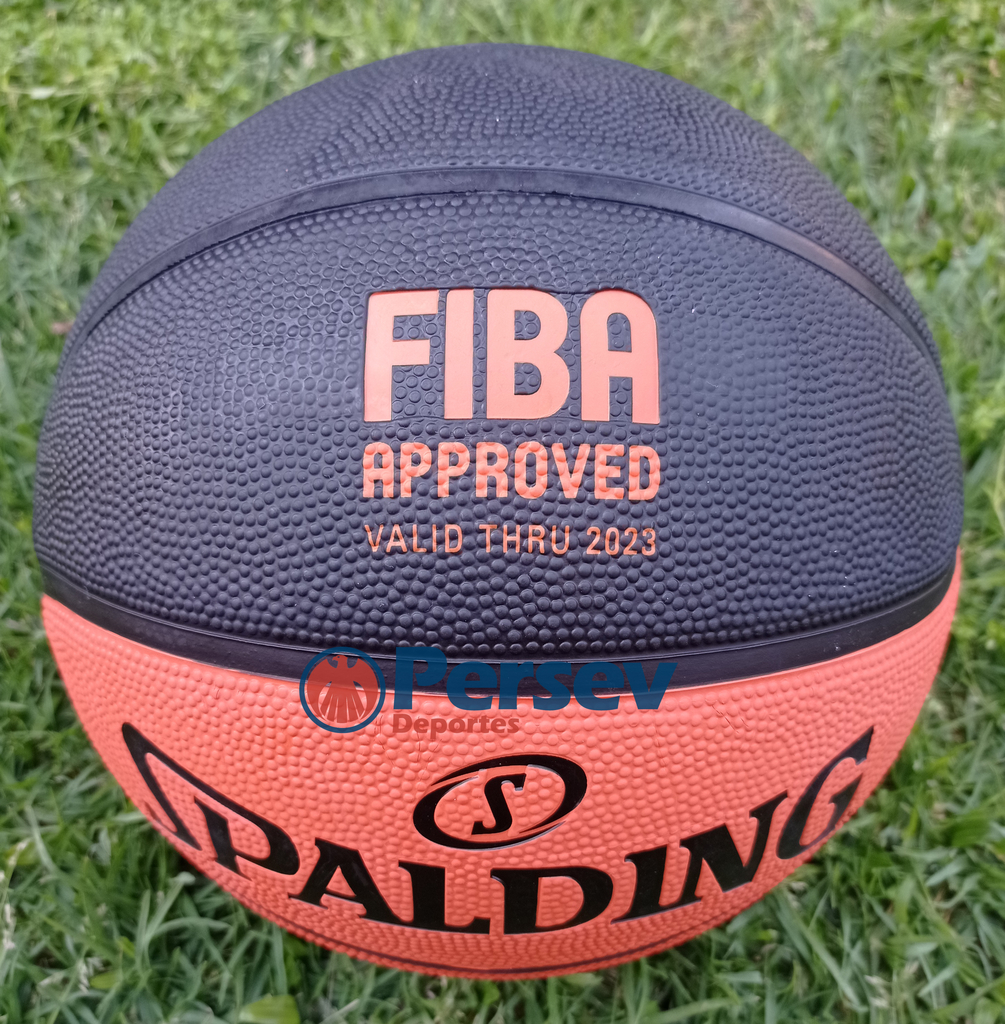Pelota Basquet Spalding Varsity TF-150 nro 7 Goma