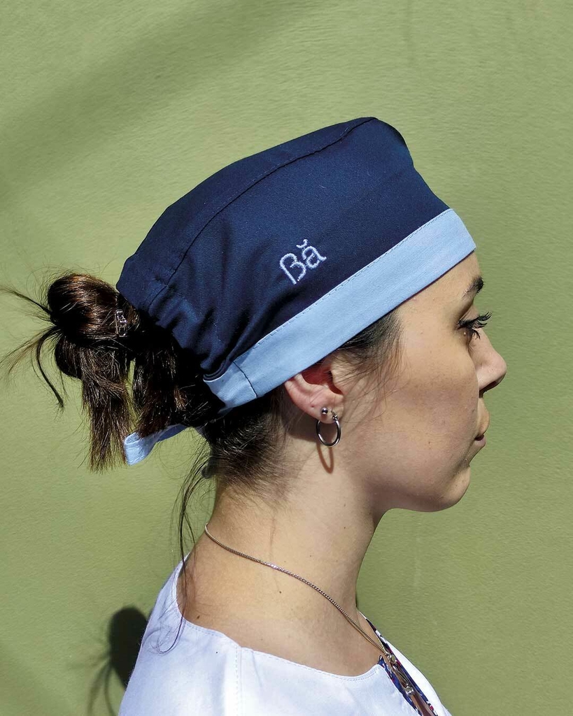 Cofia azul combinada con celeste - Comprar en bothna