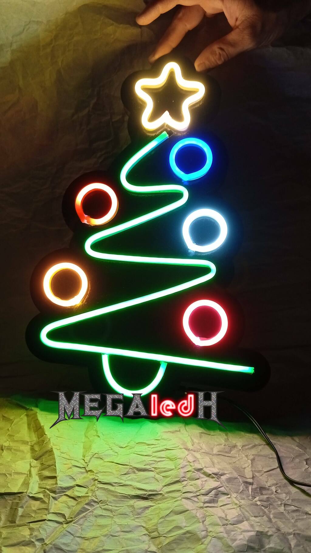 ARBOL NAVIDAD EN NEON LUMINOSO