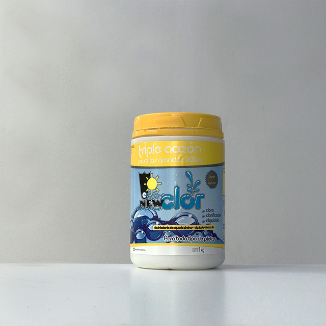 Cloro en pastillas de 200g TRIPLE ACCIÓN marca New Clor