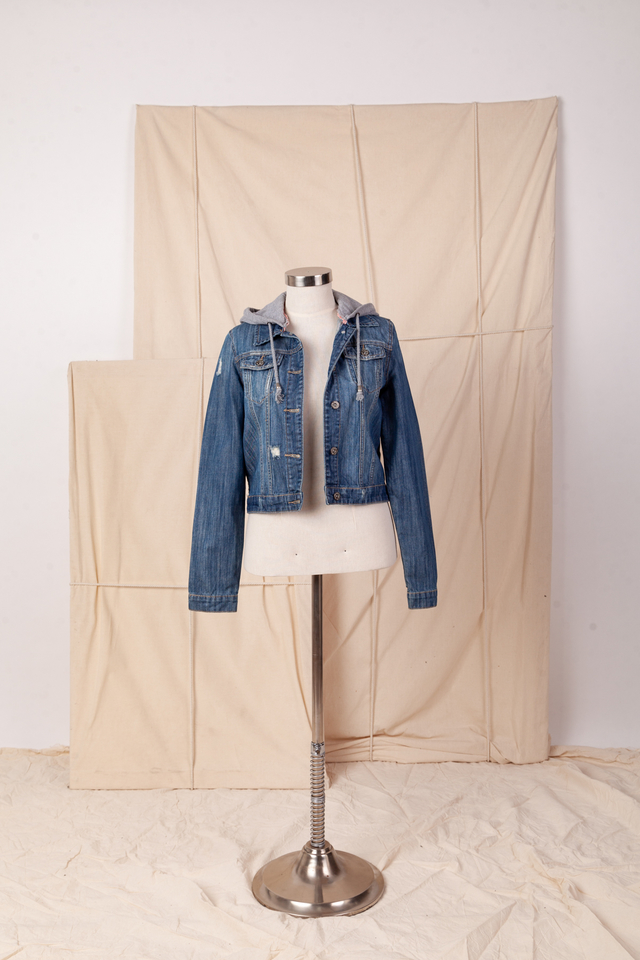 Campera jean capucha - Comprar en CLAM — shop online