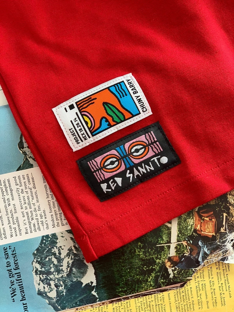 Basic black tee/ always exploring label - CHUNYBARRY