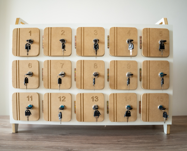 Casillero Guarda Celulares 15 Puertas! Mini Locker