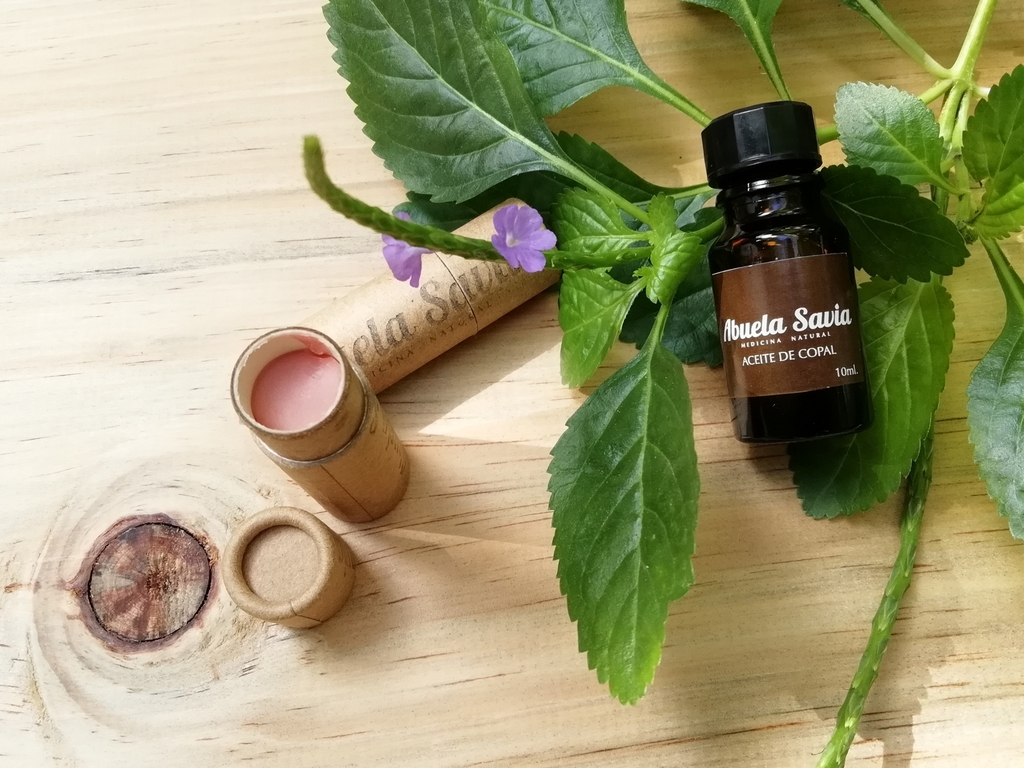 Aceite de copal humectante profundo para la piel