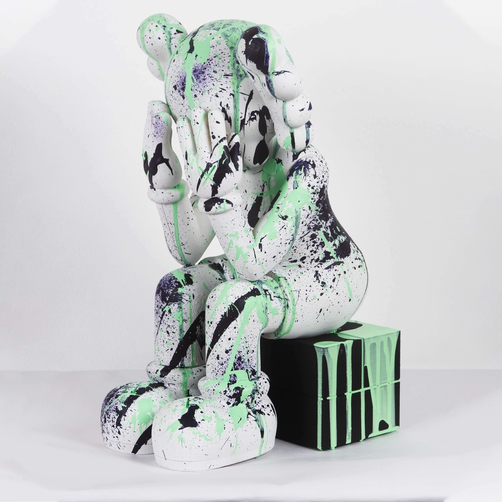 KAWS SAD - Comprar en LORD