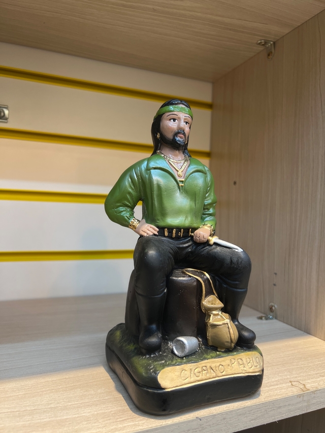 Imagem Cigano Pablo Sentado Verde - 20cm