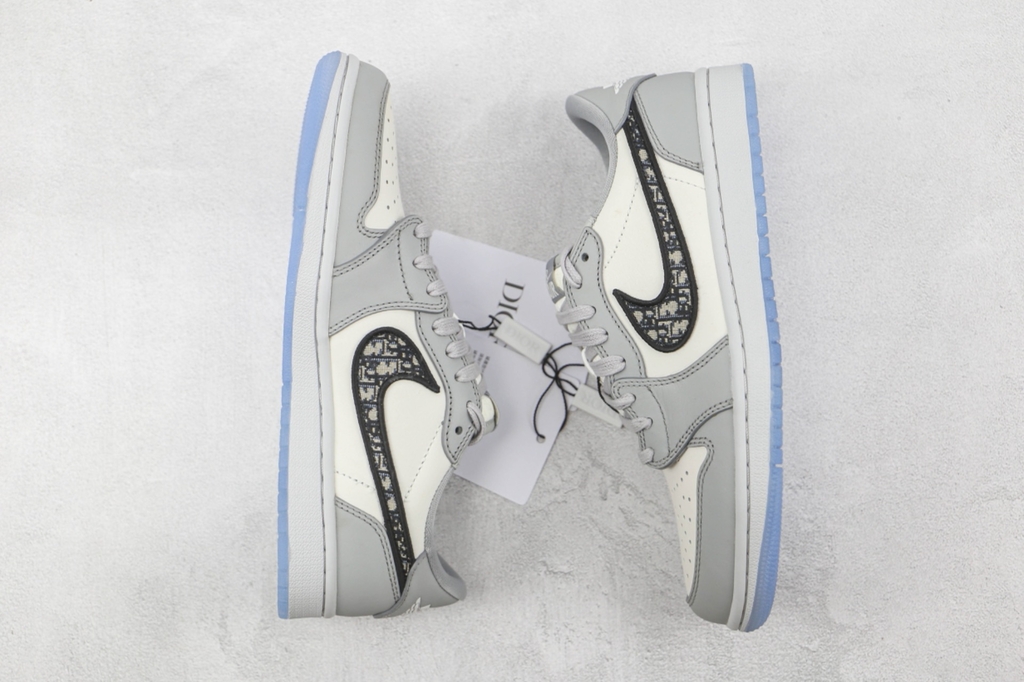 Dior x Air Jordan 1 Low - Comprar em New sneaker