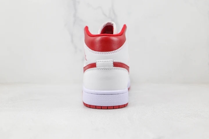 air JORDAN 1 MID REVERSE CHICAGO - New sneaker
