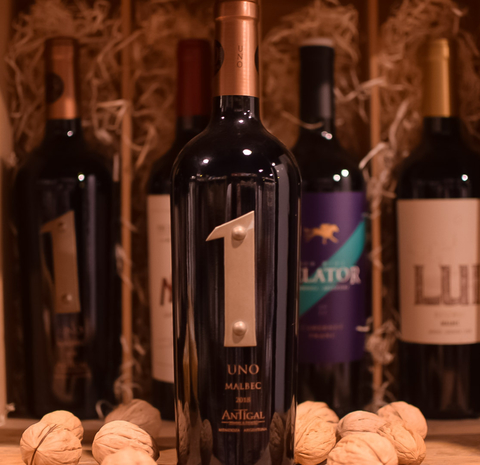 Vino UNO Bodega Antigal 750cc - Comprar en Portofino