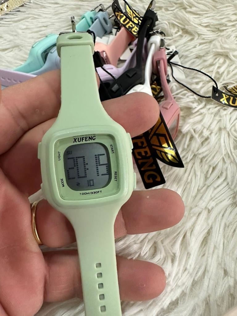 relogio xufeng feminino