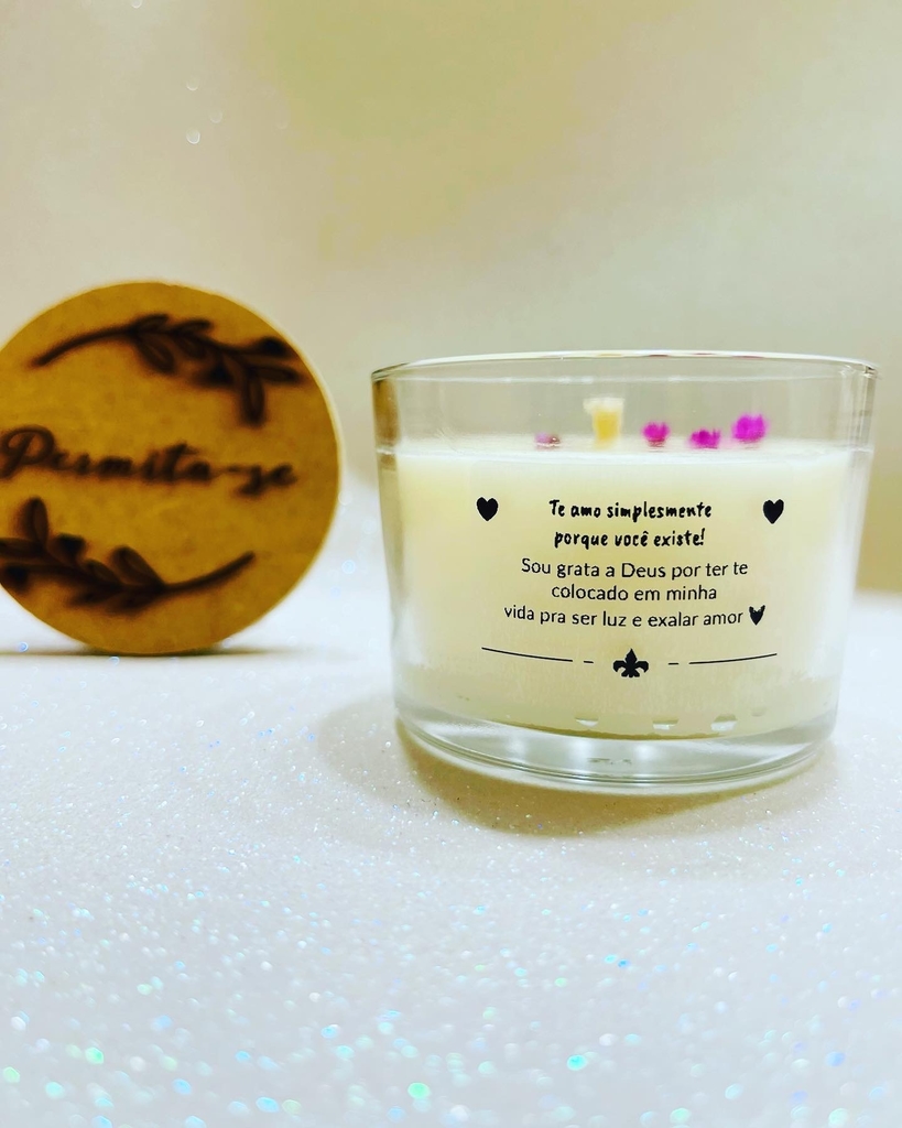 Vela aromática personalizada com nome, frase ou mensagem