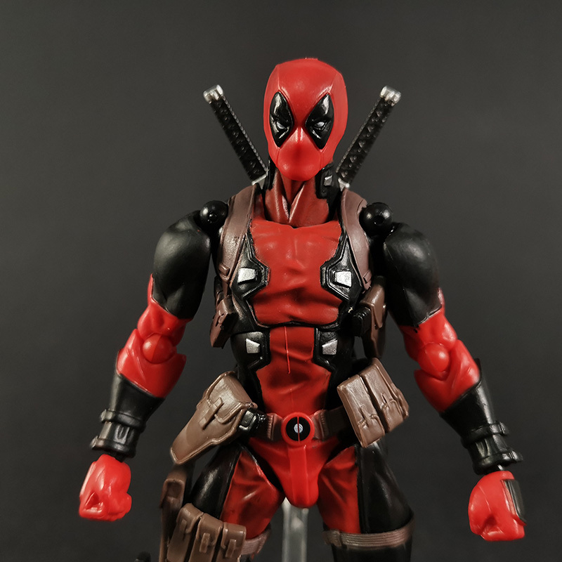 Action Figure Deadpool Revoltech | Amazing Yamaguchi (Marvel)
